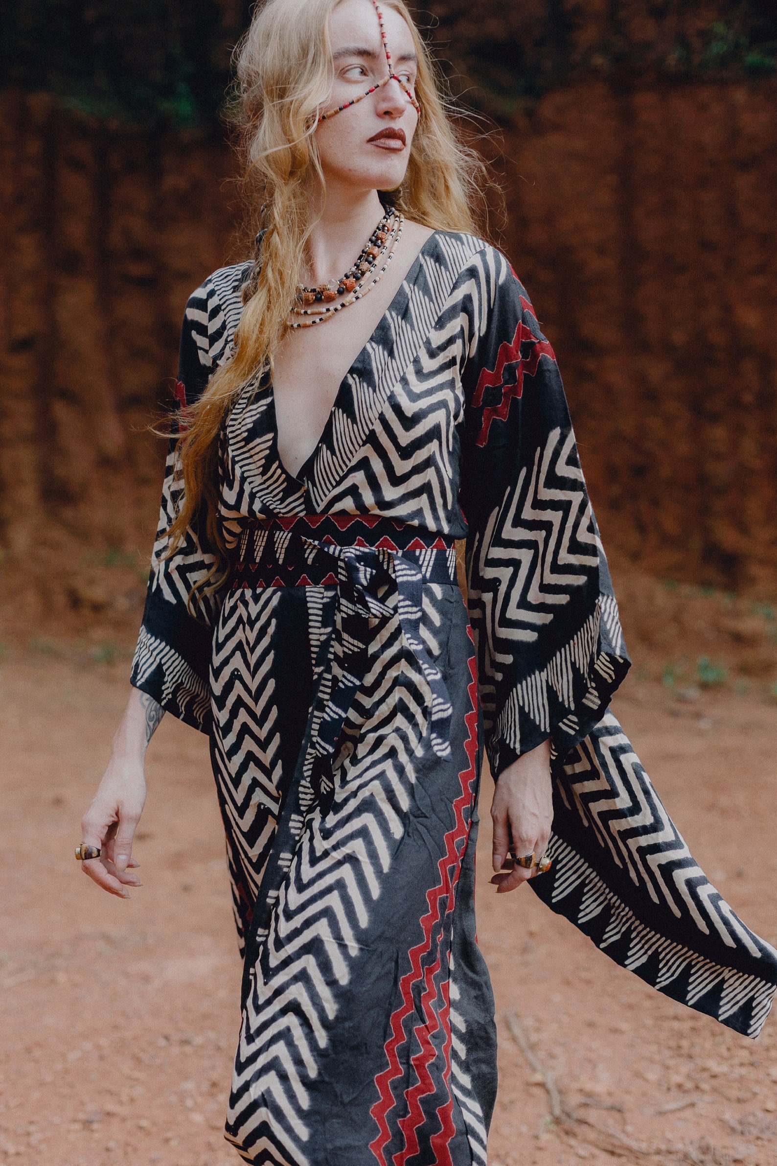 KIMONO DRESS Gownwide Sleeves Bohemian Kimono Robemusic Festival ...