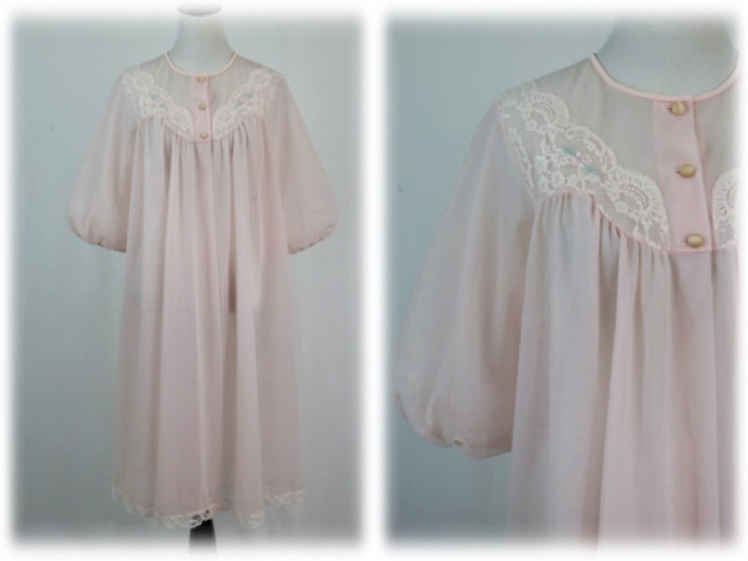 Vintage 1960s Robe Ballet Pink Sheer Nylon Chiffon Shadowline Robe ...
