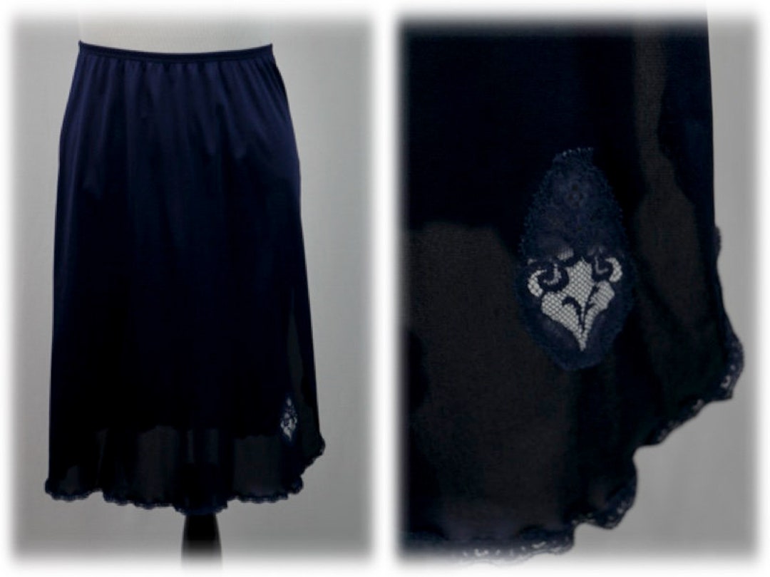 Vintage 1970s Slip Navy Half Slip Large - Etsy