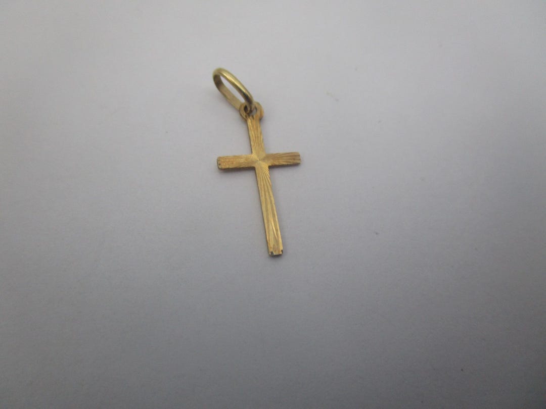 Italian 14K Yellow Gold Christian Cross Necklace Pendant - Etsy