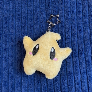 Cute Star Keychain Plushie | Kawaii Celestial Plush Accessory and Gift ...
