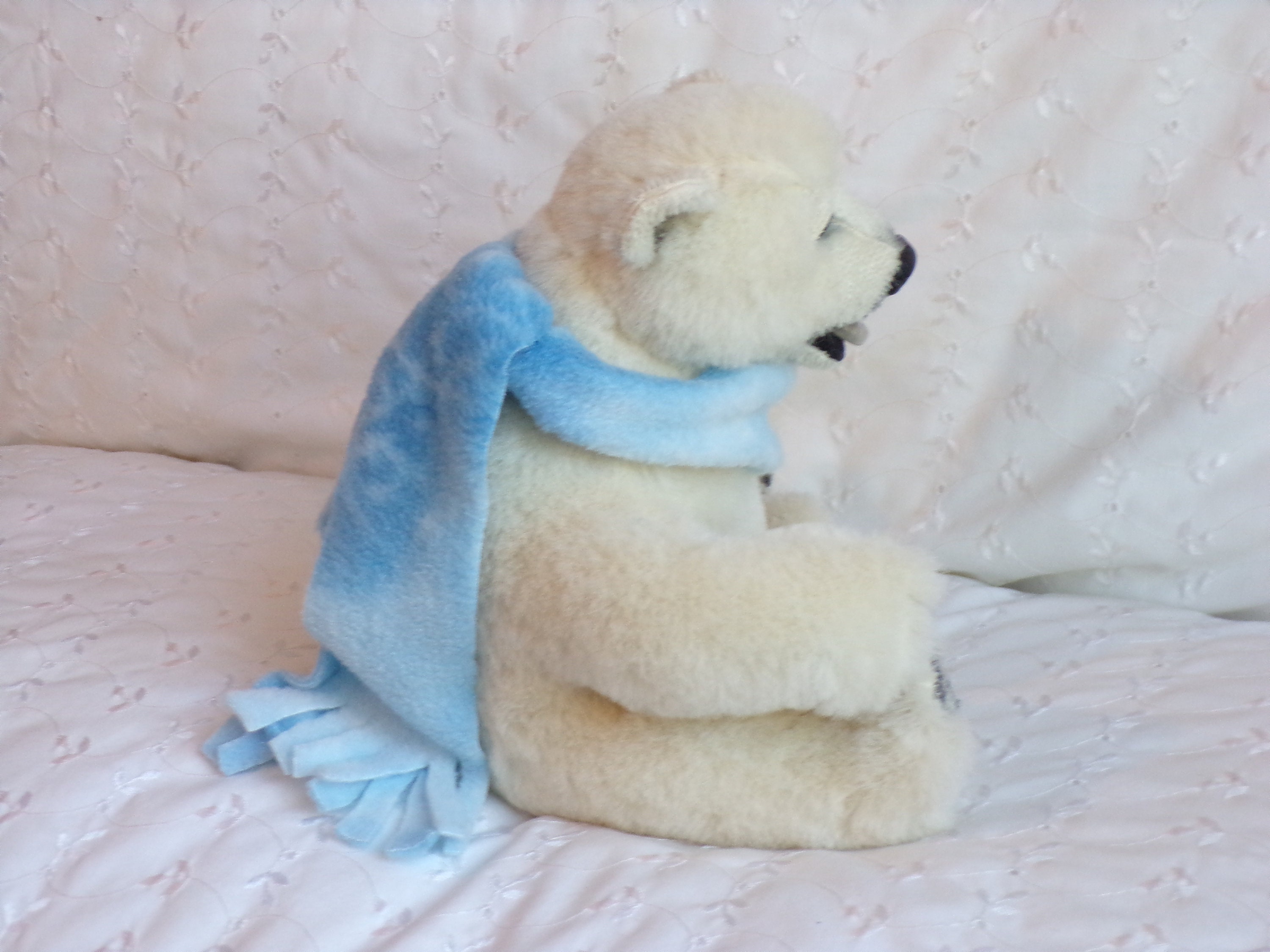 Vintage BAYSIDE BEARS Hand Made Alpaca Polar Bear KIP & Scarf * Artist ...