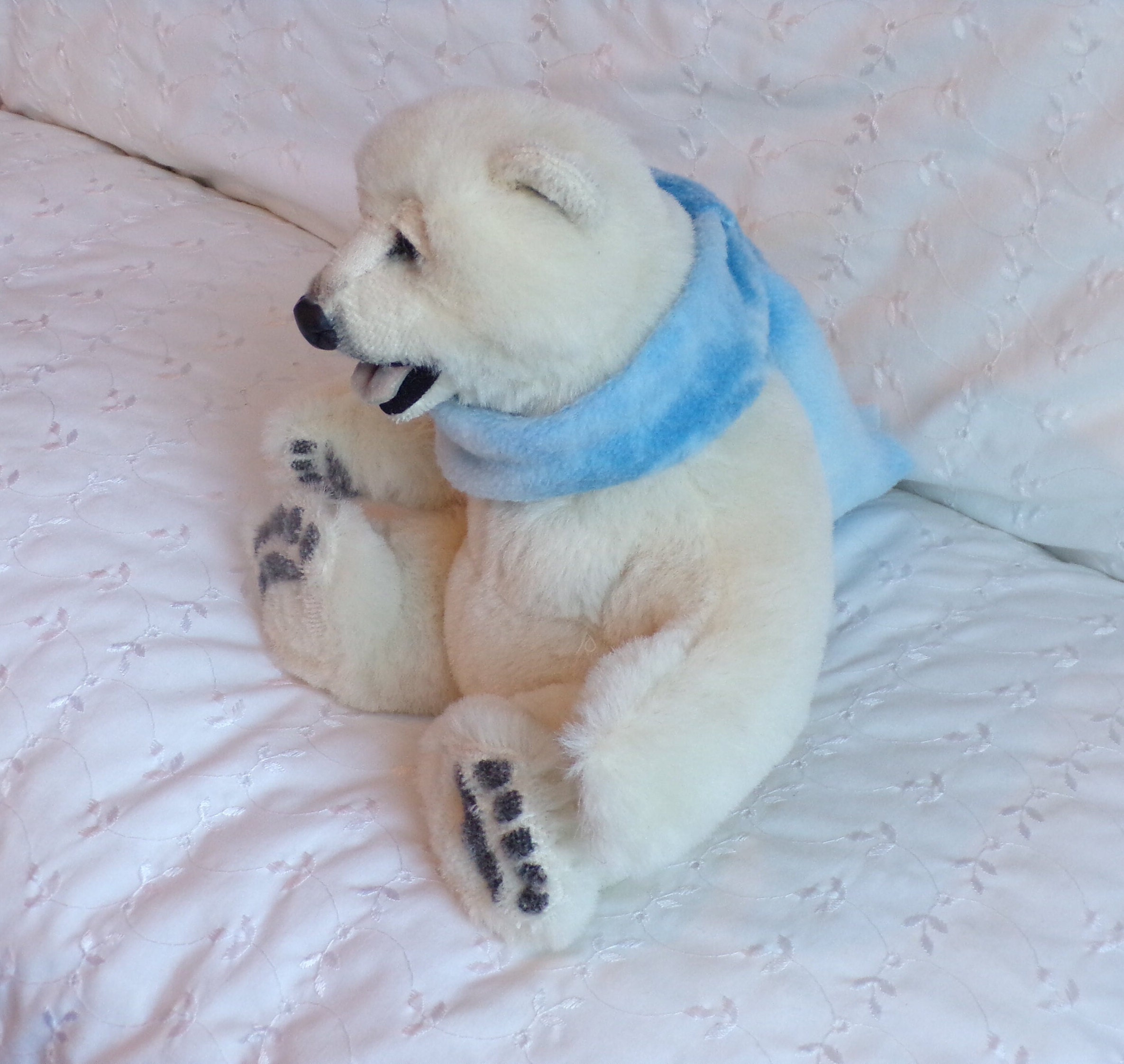 Vintage BAYSIDE BEARS Hand Made Alpaca Polar Bear KIP & Scarf * Artist ...