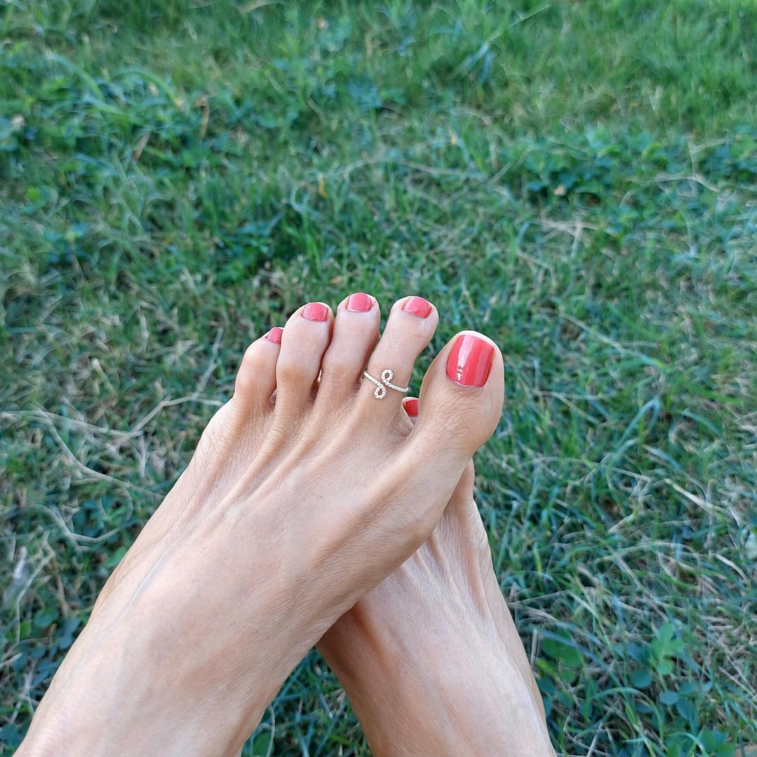 Sterling Silver Toe Ring for Women//toe Rings Under 10//handmade Jewelry Gifts for Her - Etsy