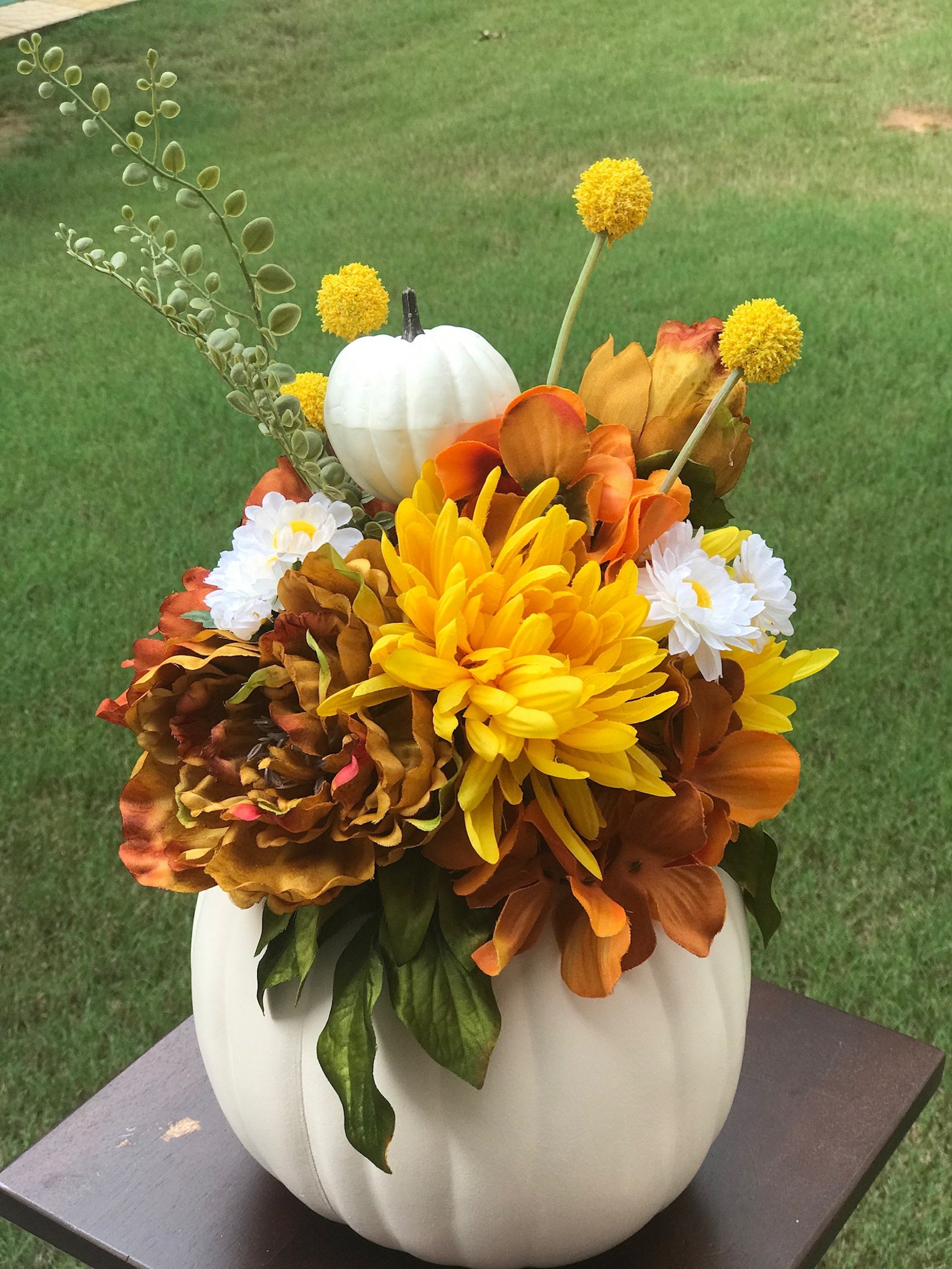 9 White Pumpkin. Pumpkin Centerpiece. Fall Decor. Floral. - Etsy