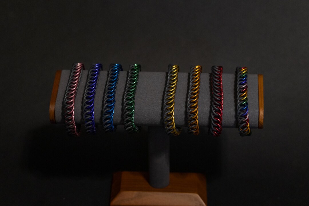 Handmade Half Persian 4-in-1 Stretch Chainmaille Bracelet - Anodized ...