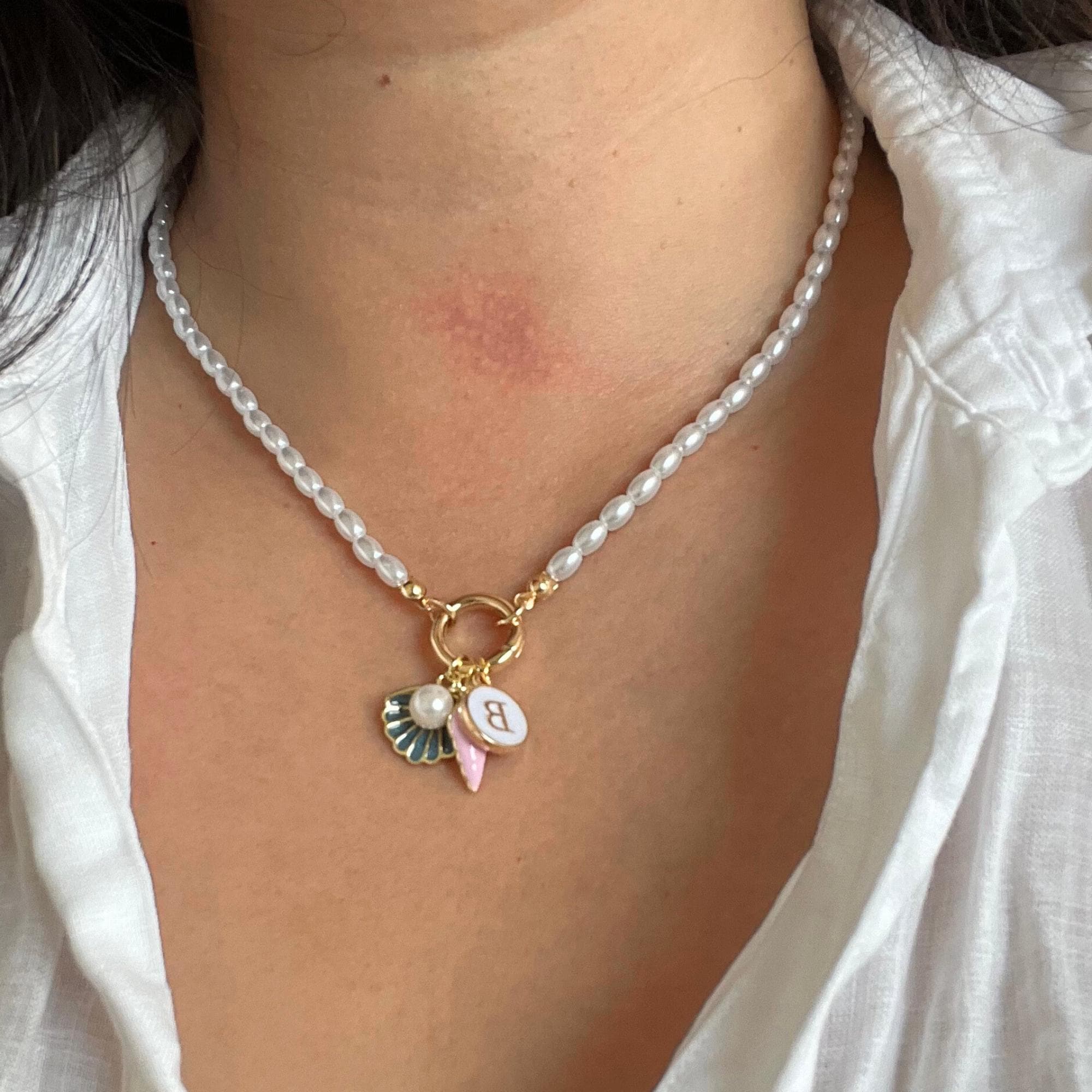 Custom Beach Themed Charm Necklace Seashell With Peal Necklace ...