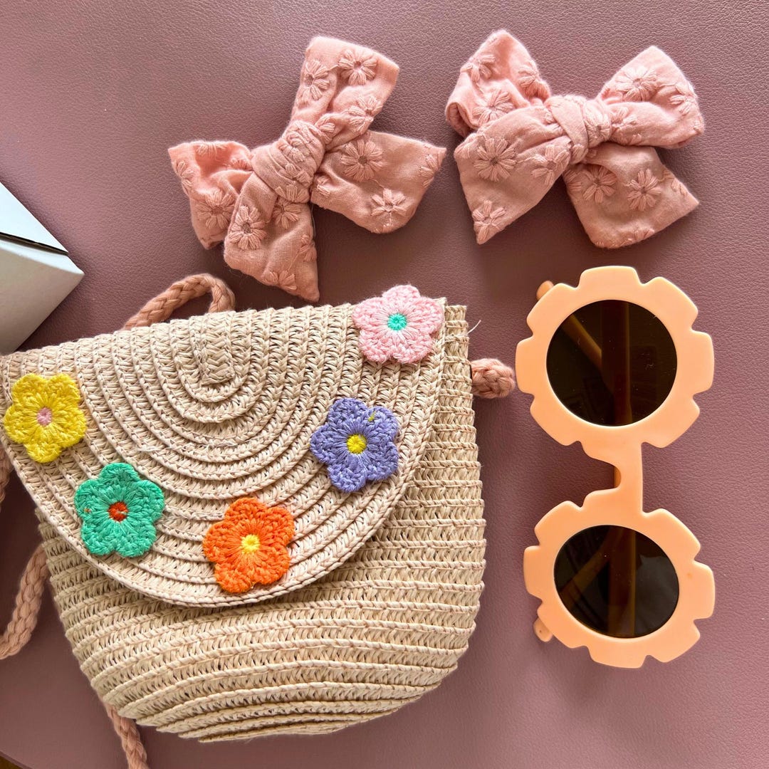 Girly Woven Handbag Gift Set Girls Handbag Gift Set Retro Sunnies for ...