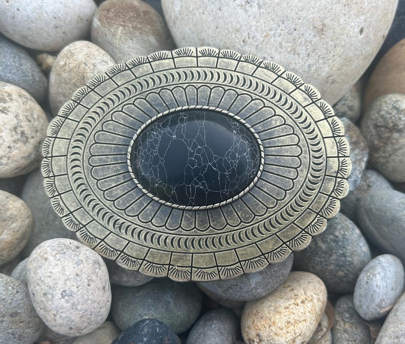 Black Stone Belt Buckle: Engraved Silver Western Concho - Etsy