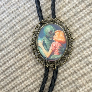 Alien Love Bolo Tie: Handmade Western Lariat Necklace - Etsy
