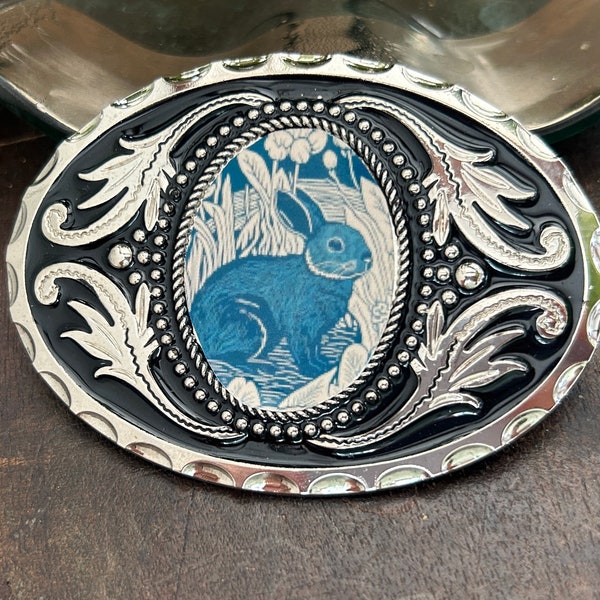 Buckle Bunny - Etsy