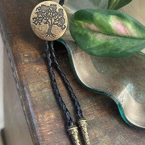 Oak Tree Bolo Tie - Round Design - Gifts for Him - Bola Leather Cowboy ...