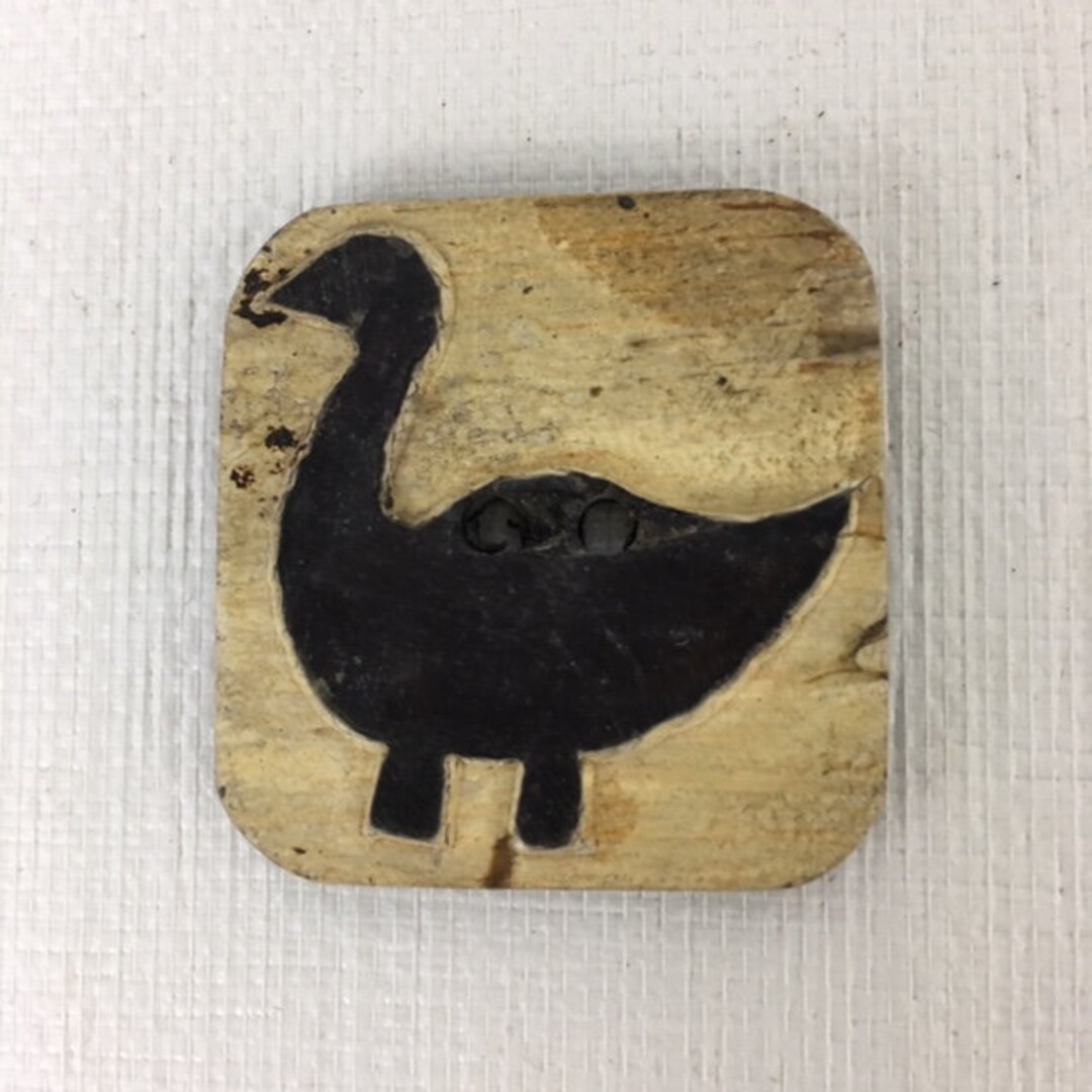 WOODCUT DUCK BUTTON Resin C4 - Etsy