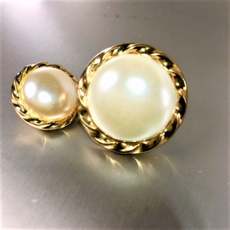 GOLD RIMMED PEARL Buttons A8 - Etsy