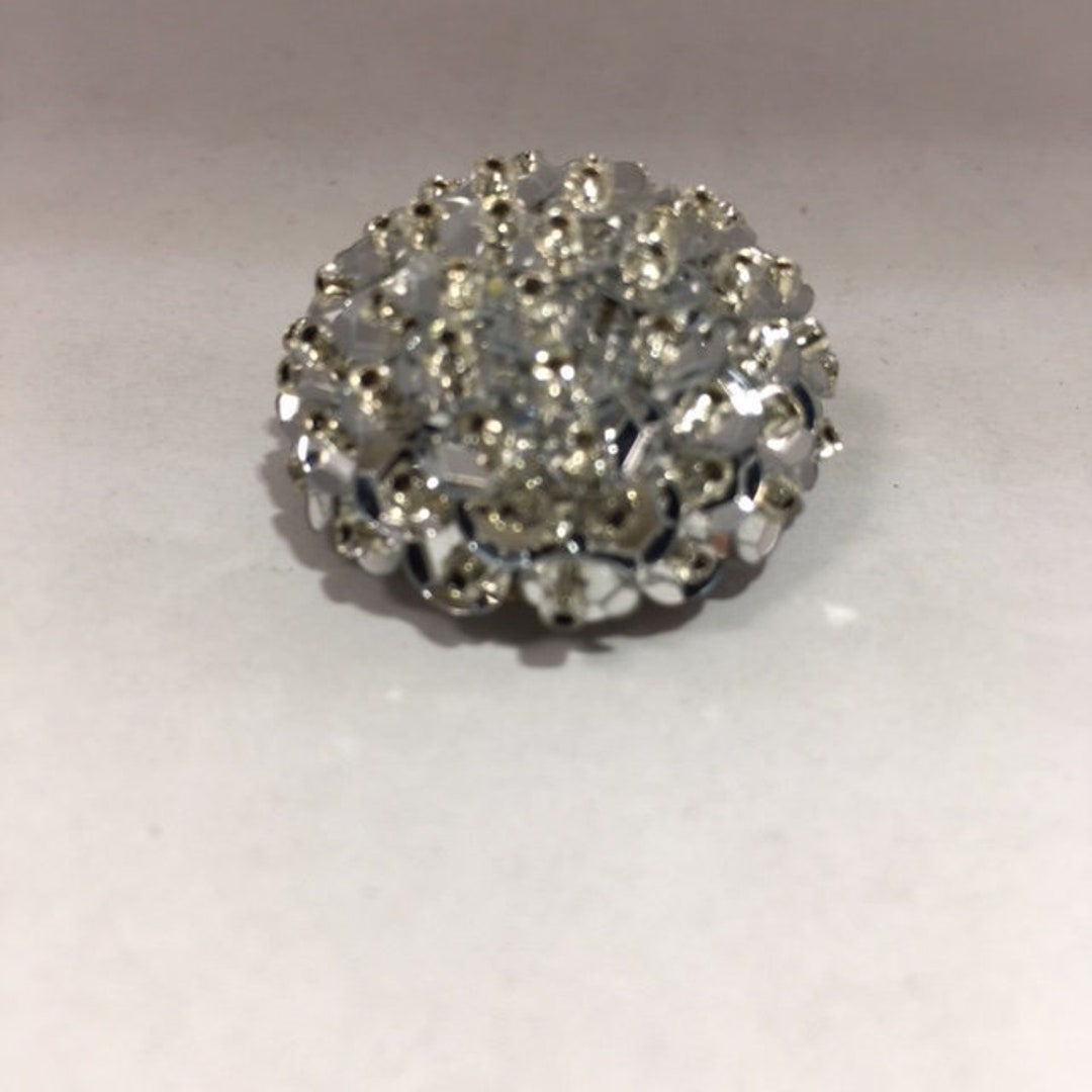 BEADED SEQUIN BUTTON C2 - Etsy
