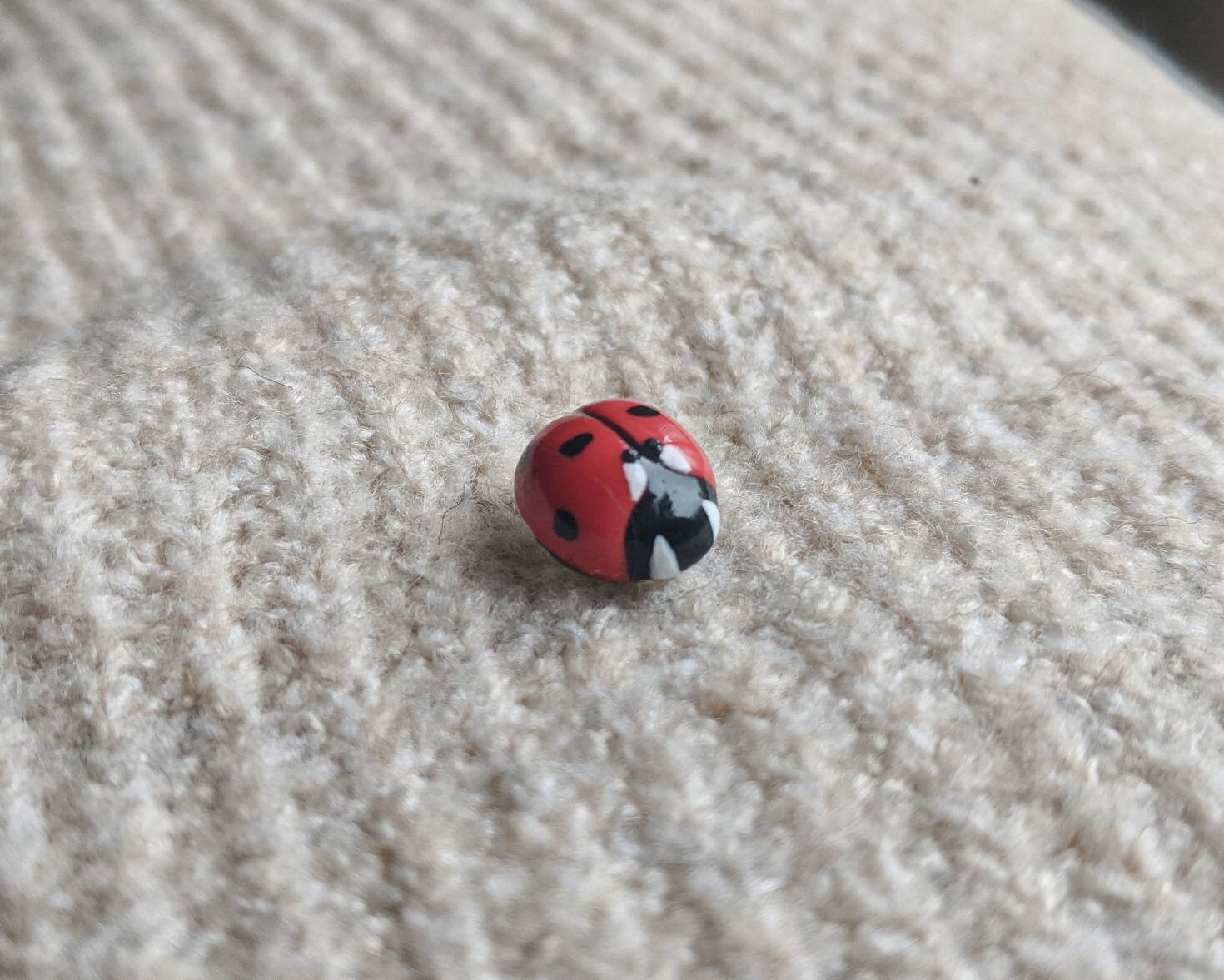 Realistic Ladybug Miniature Pin | Small Ladybird Push Pin | Tiny Red ...