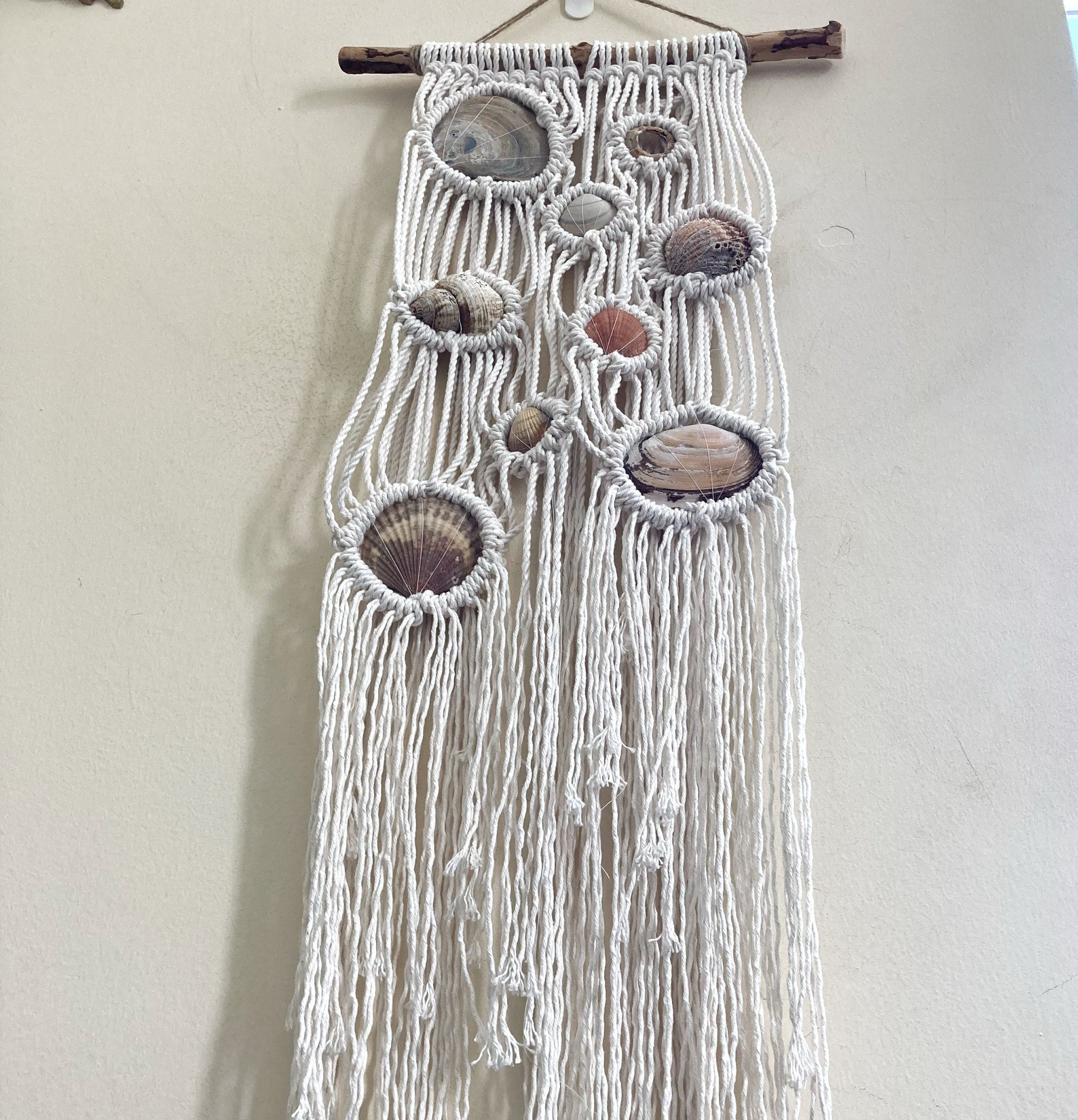 White Macrame Seashell Wall Hanging Coastal Home Nautical - Etsy