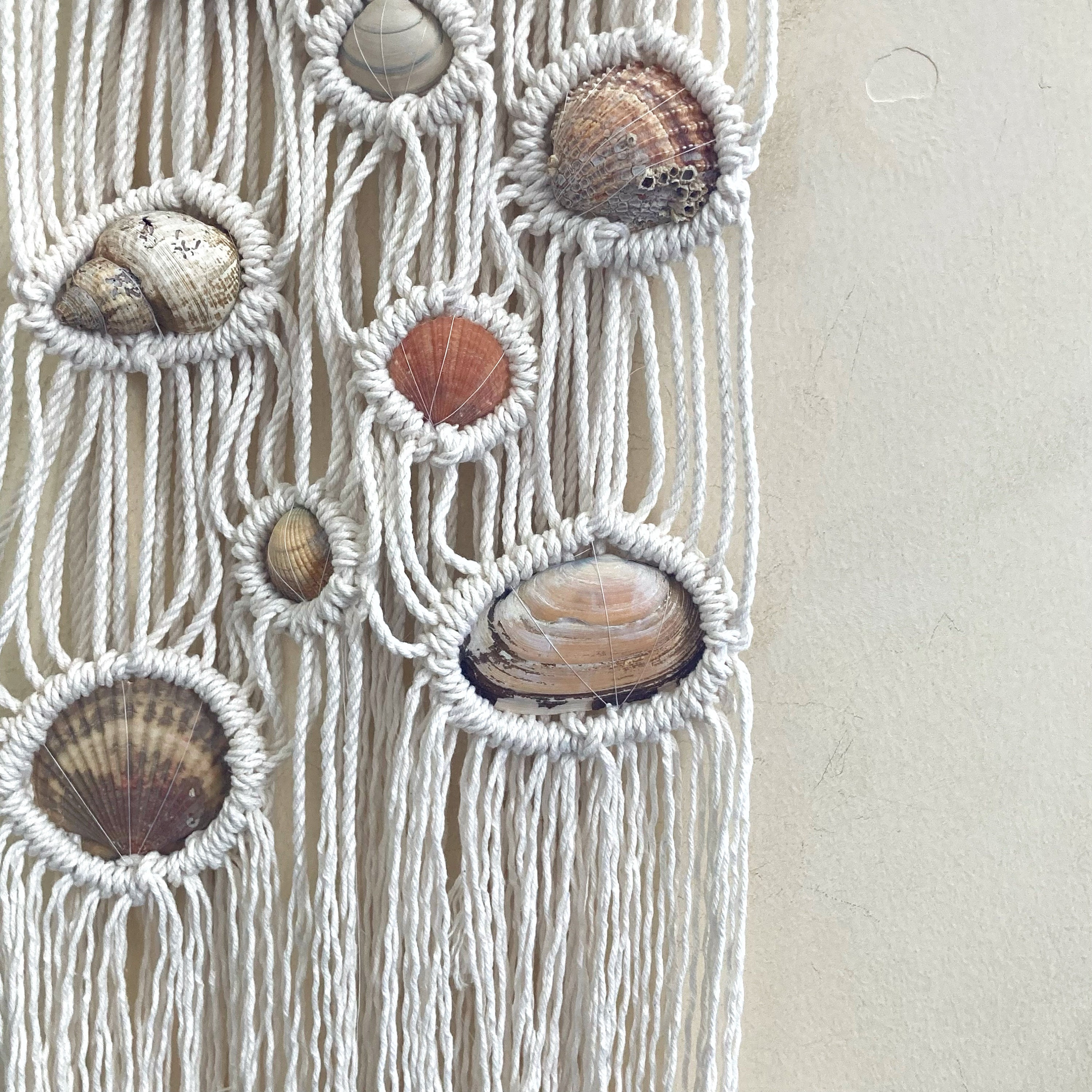 White Macrame Seashell Wall Hanging Coastal Home Nautical - Etsy