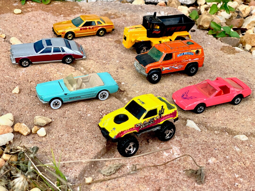 Vintage 1980s Hot Wheels Cars / Lot of SEVEN Collectible Hot Wheels ...