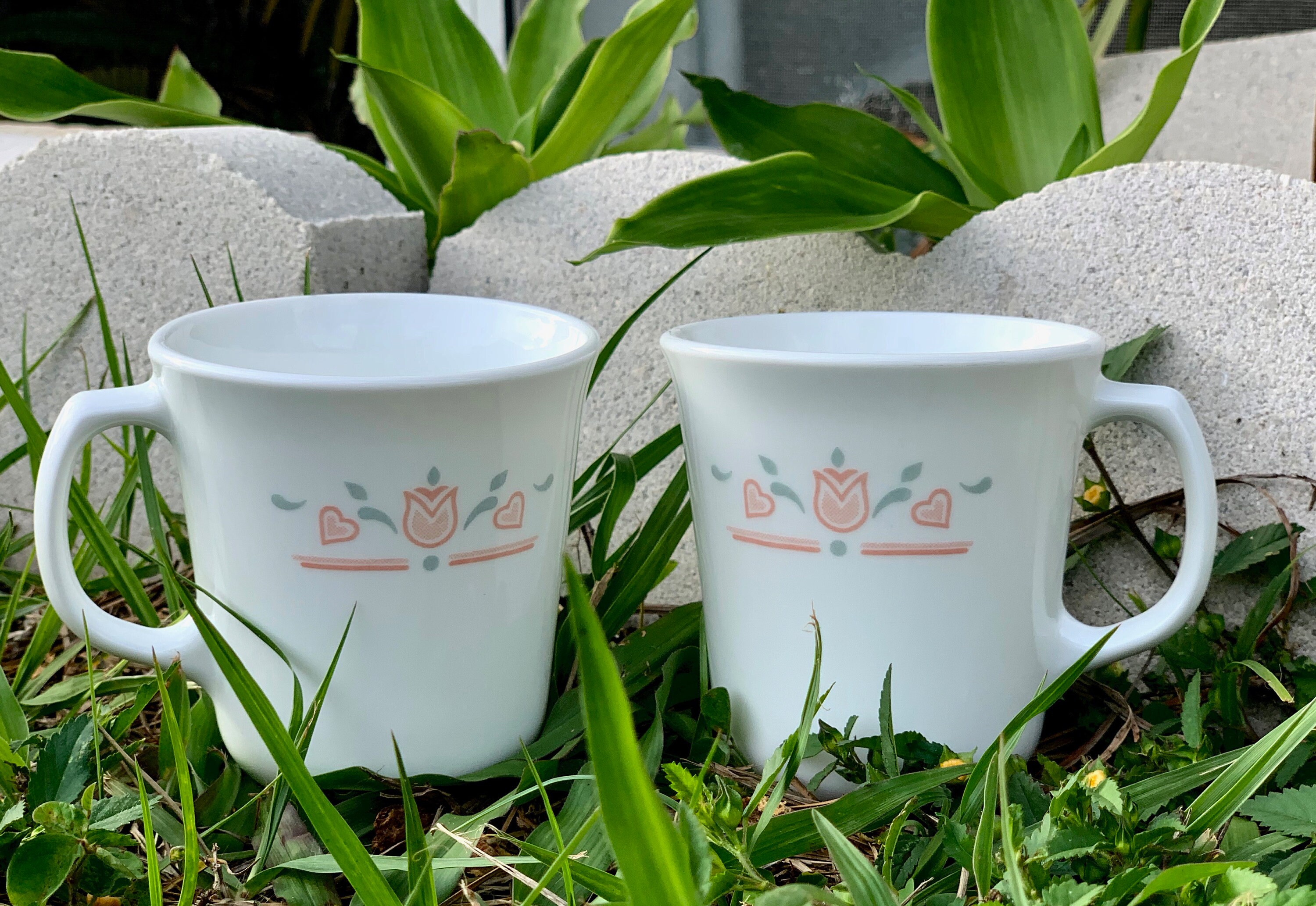 Vintage Corning Mugs / Buds and Hearts / Sweet Mug Pair for Mom - Etsy UK