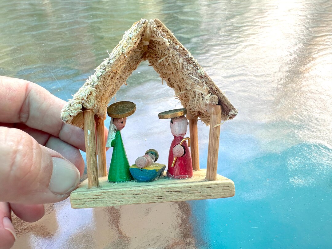 Vintage Mini Nativity / Set of 3 / 1 Inch / Mini Wood Nativity Figures ...