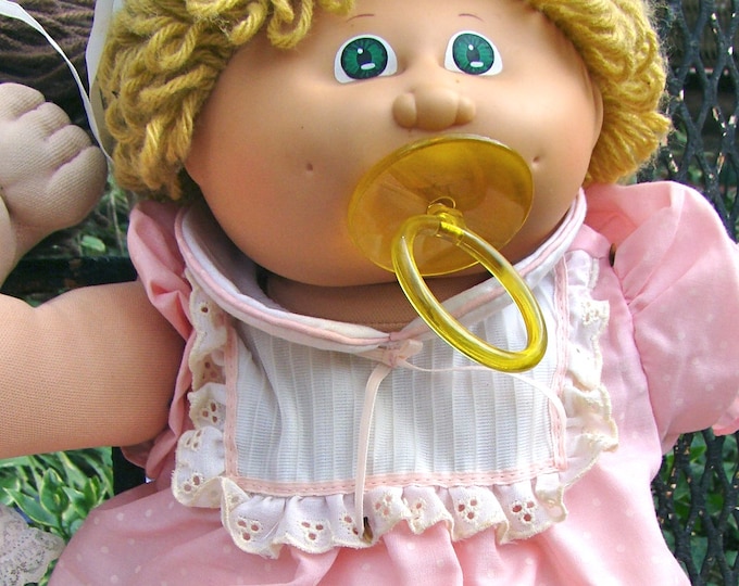 Cabbage Patch Girl Doll 1982 With Original Cabbage Patch Kids Clothing ...