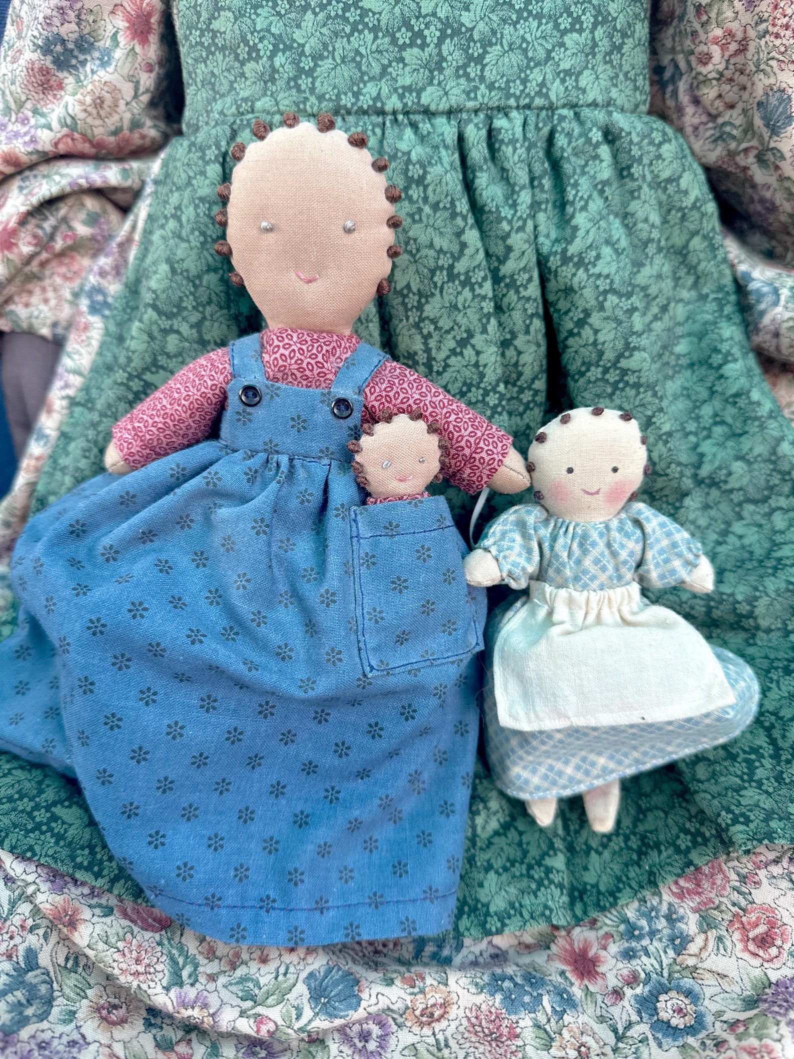 Tiny Miniature Vintage Topsy Turvy Dolls, Black and White With Babies ...