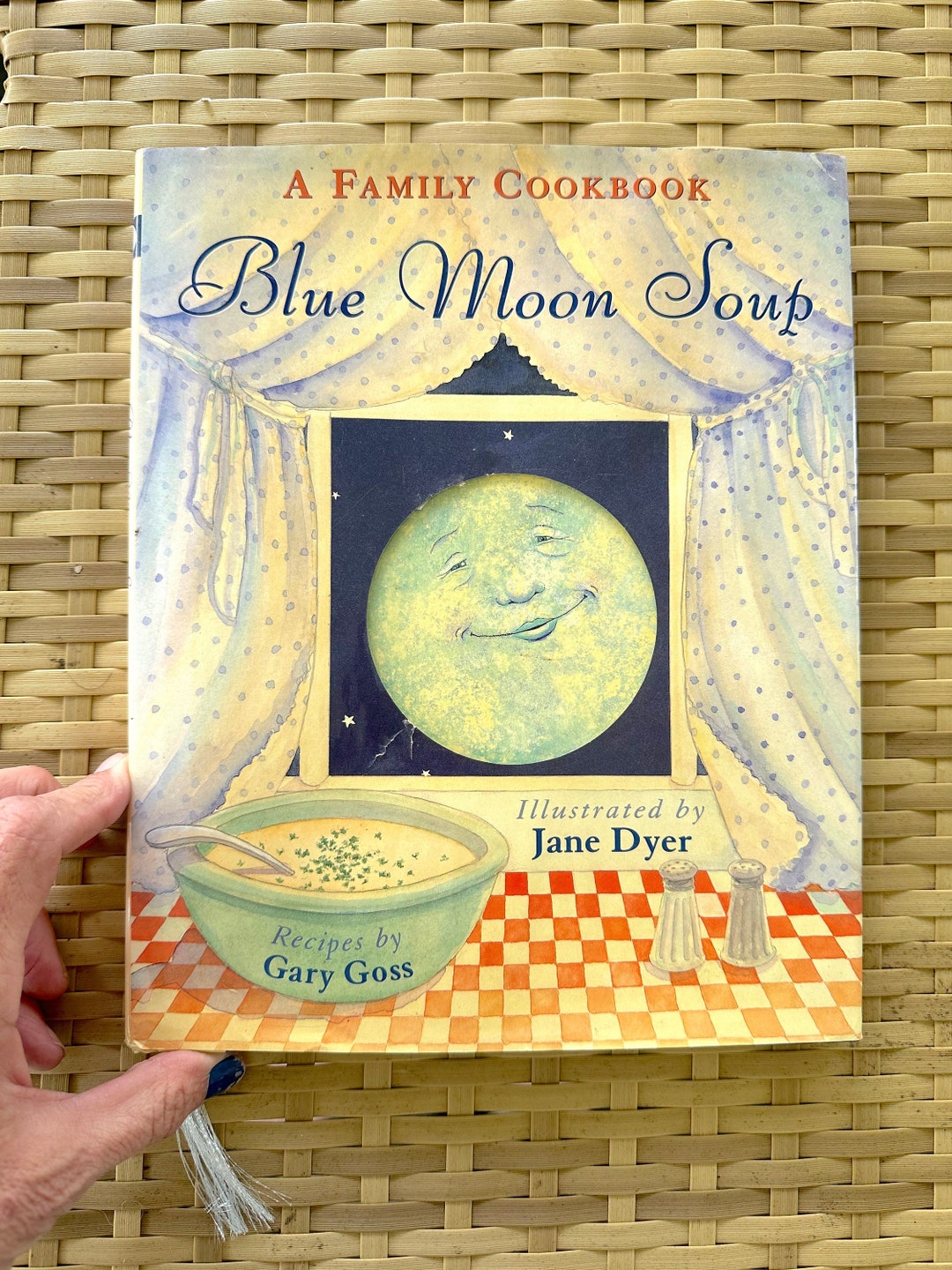 Darling Vintage Soup Cookbook Picture Book: Blue Moon Soup, A Family ...
