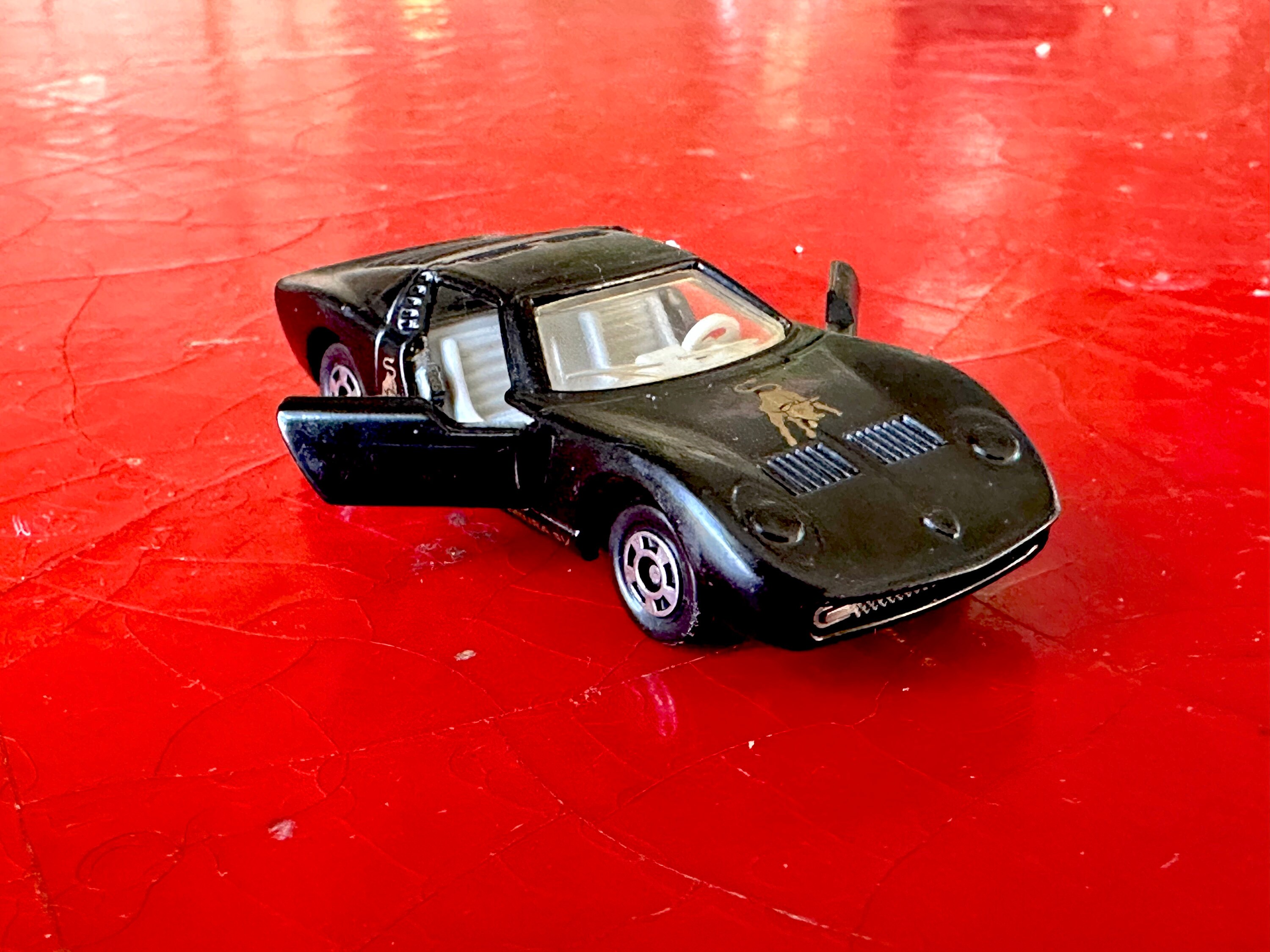 1977 Tomica No 5 Lamborghini Miura SV in Black With Gold Decals / Very ...