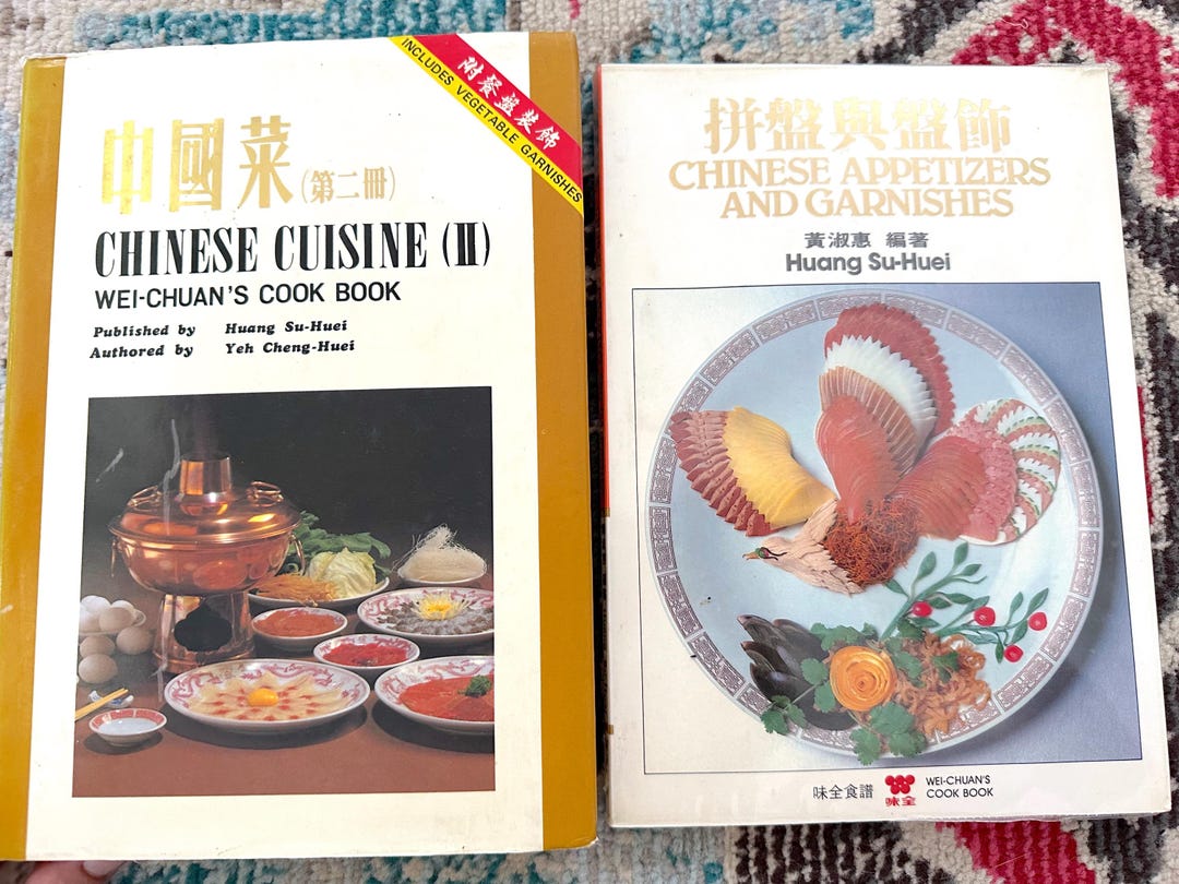 Two 1980s Wei-chuan's Cookbooks in Chinese and English: Chinese ...