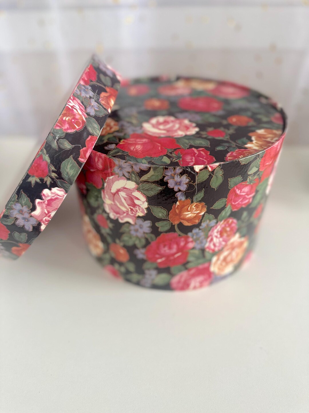 Vintage Shabby Chic Nesting Box Set / Round Box Set of 10 / Roses on ...