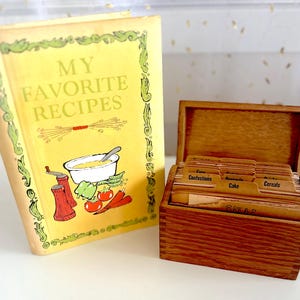Aged Wooden Recipe Box With Recipes and Clippings PLUS Recipe File ...