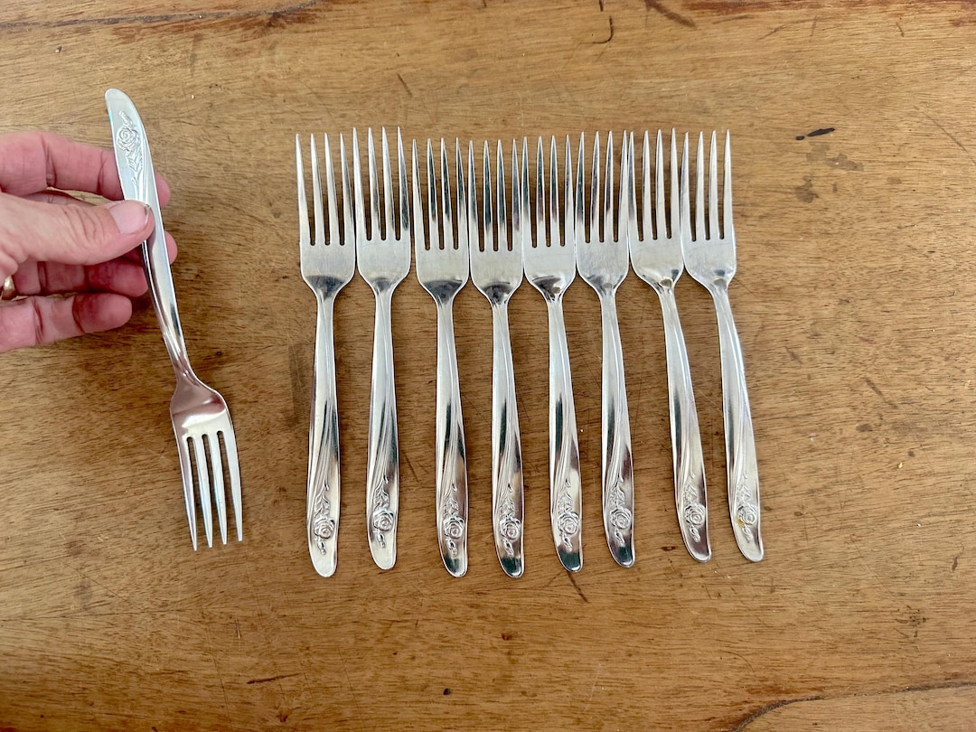 For Jodie: Four Vintage Oneida Roseanne Pattern Replacement Dinner ...