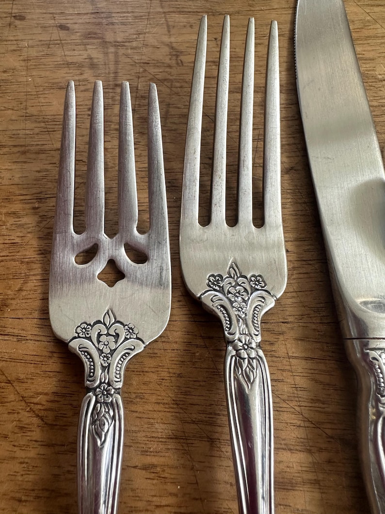 Vintage Oneida Stainless "michelangelo" Pattern Replacements: Dinner ...
