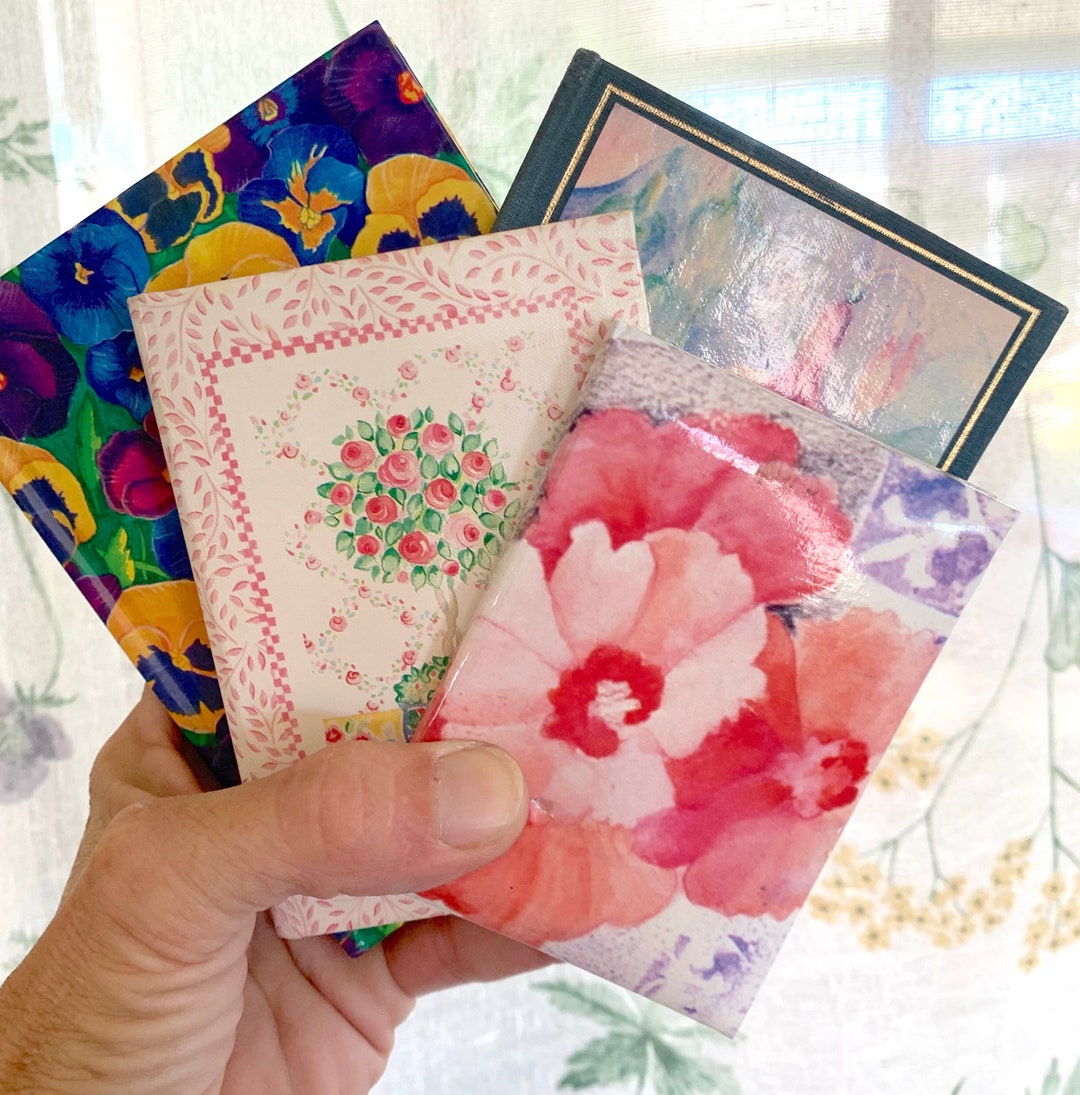 Little Bouquet of Mini Books: Addresses, Birthdates, and Notebook ...