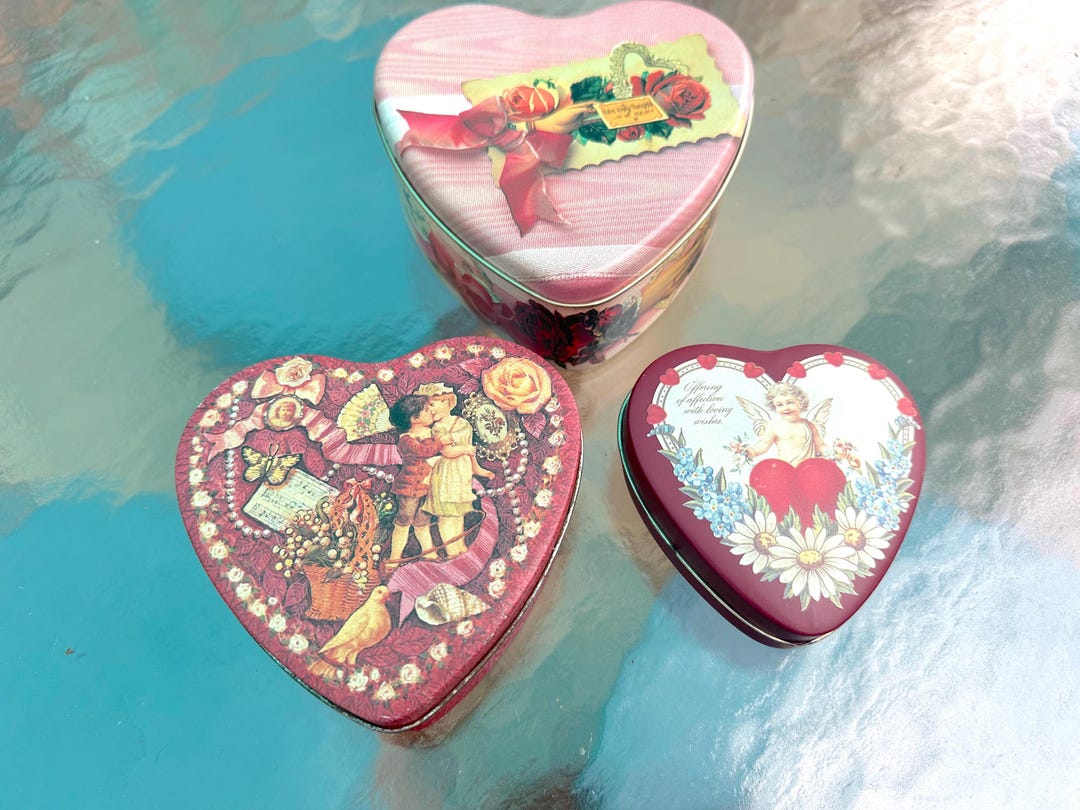 Three Little Vintage Heart Shaped Tins, Nesting / Small Heart Gift ...