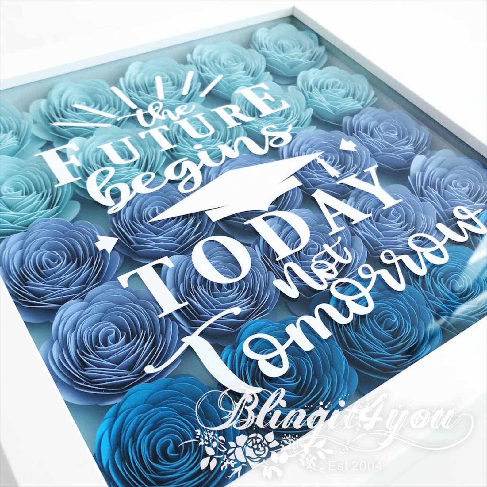 Graduation Flower Gift, Class 2023 Graduation Gift, Flower Shadow Box ...
