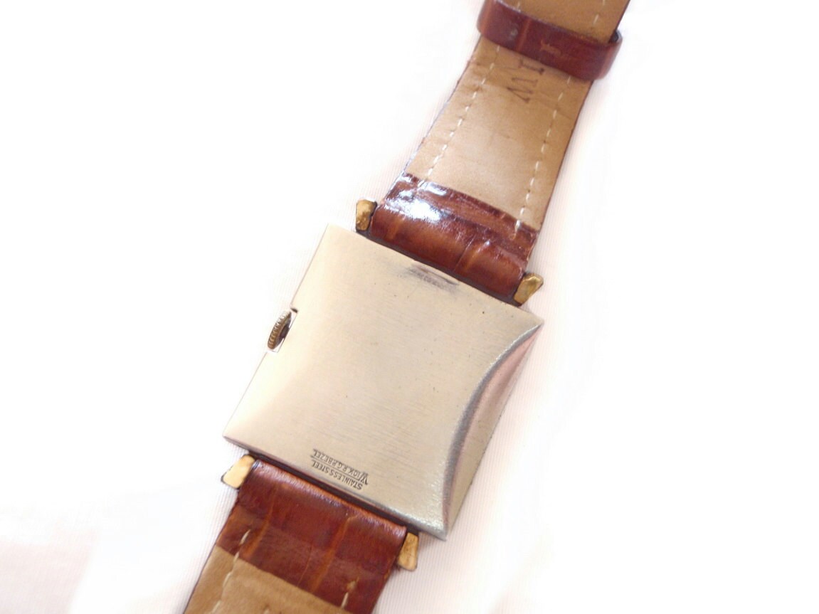 Mid Century Elgin Dress Watch, 1950s Beautiful Elgin 42mm Fancy ...
