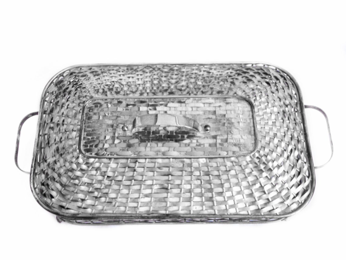 18 Inch Silver Serving Tray Lidded Woven Silver Mesh and Glass Insert ...
