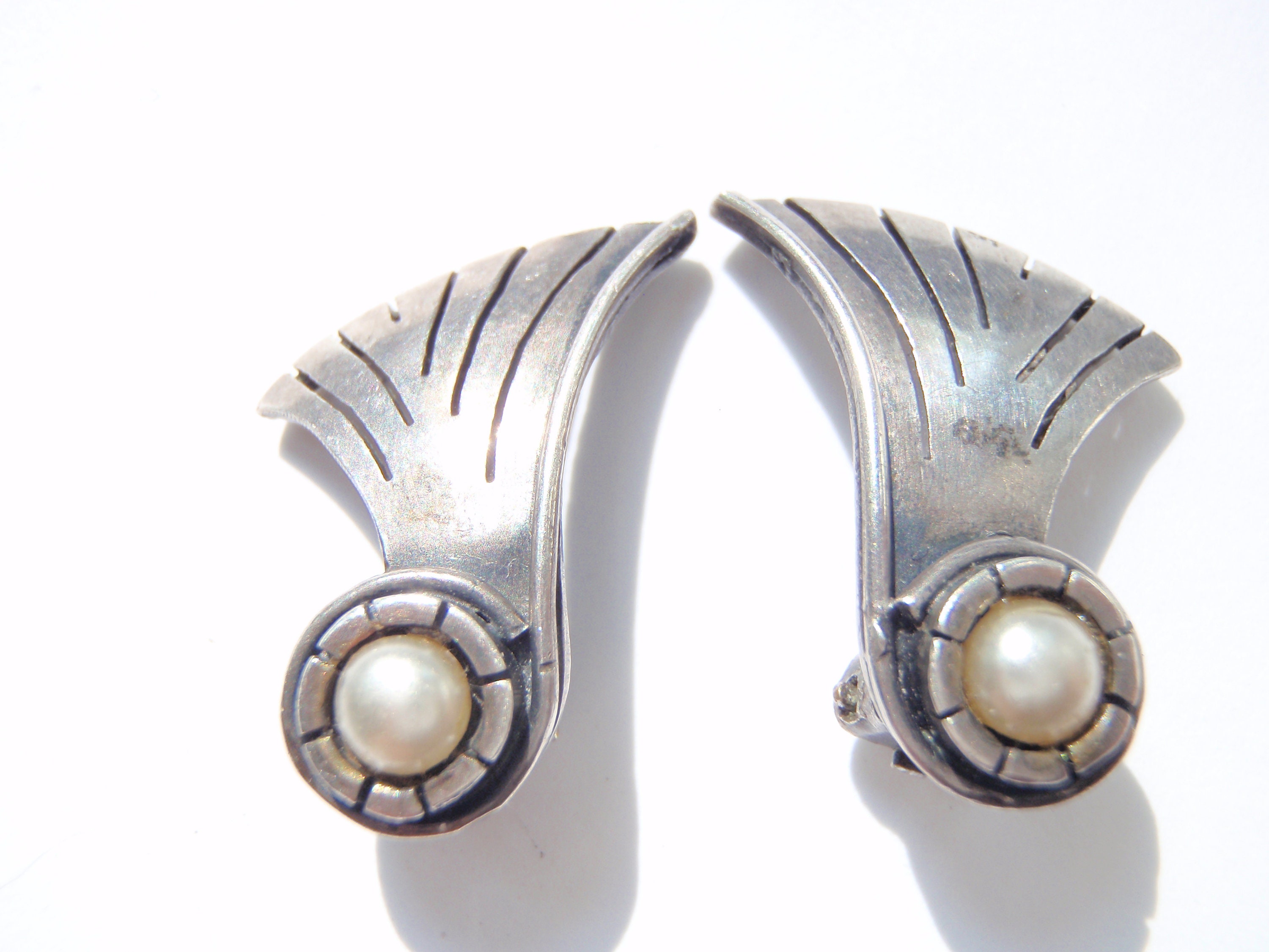 Bond Boyd Sterling Earrings - 1950s Boyd Silver Flower Earrings - Great ...