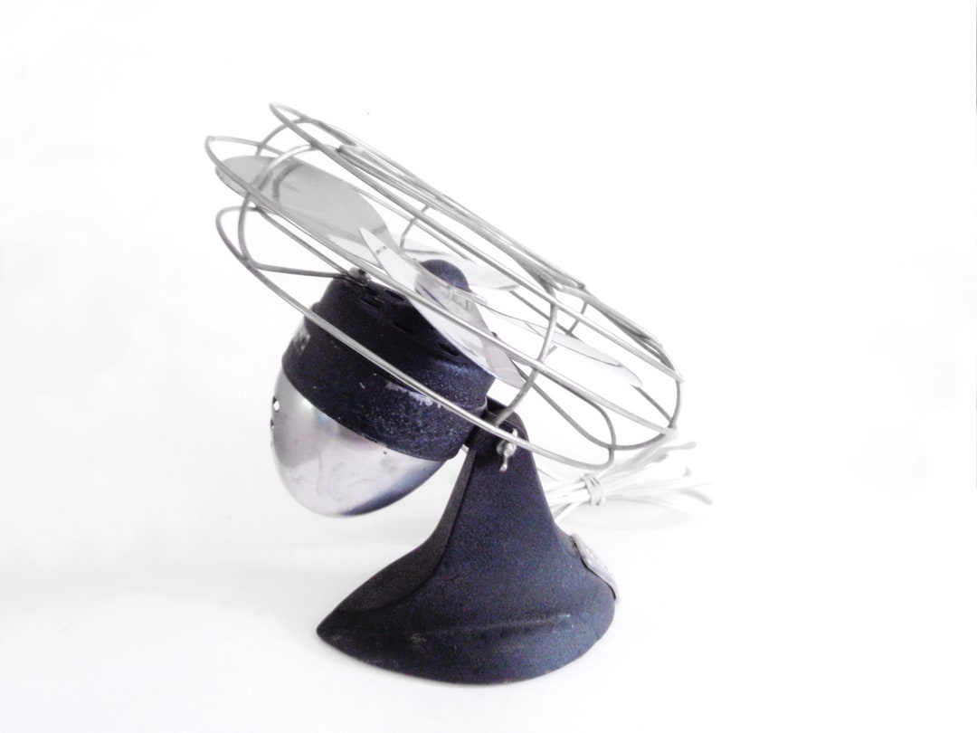 Industrial Eskimo 1100J Table Fan With Spider Web Grill Vintage ...