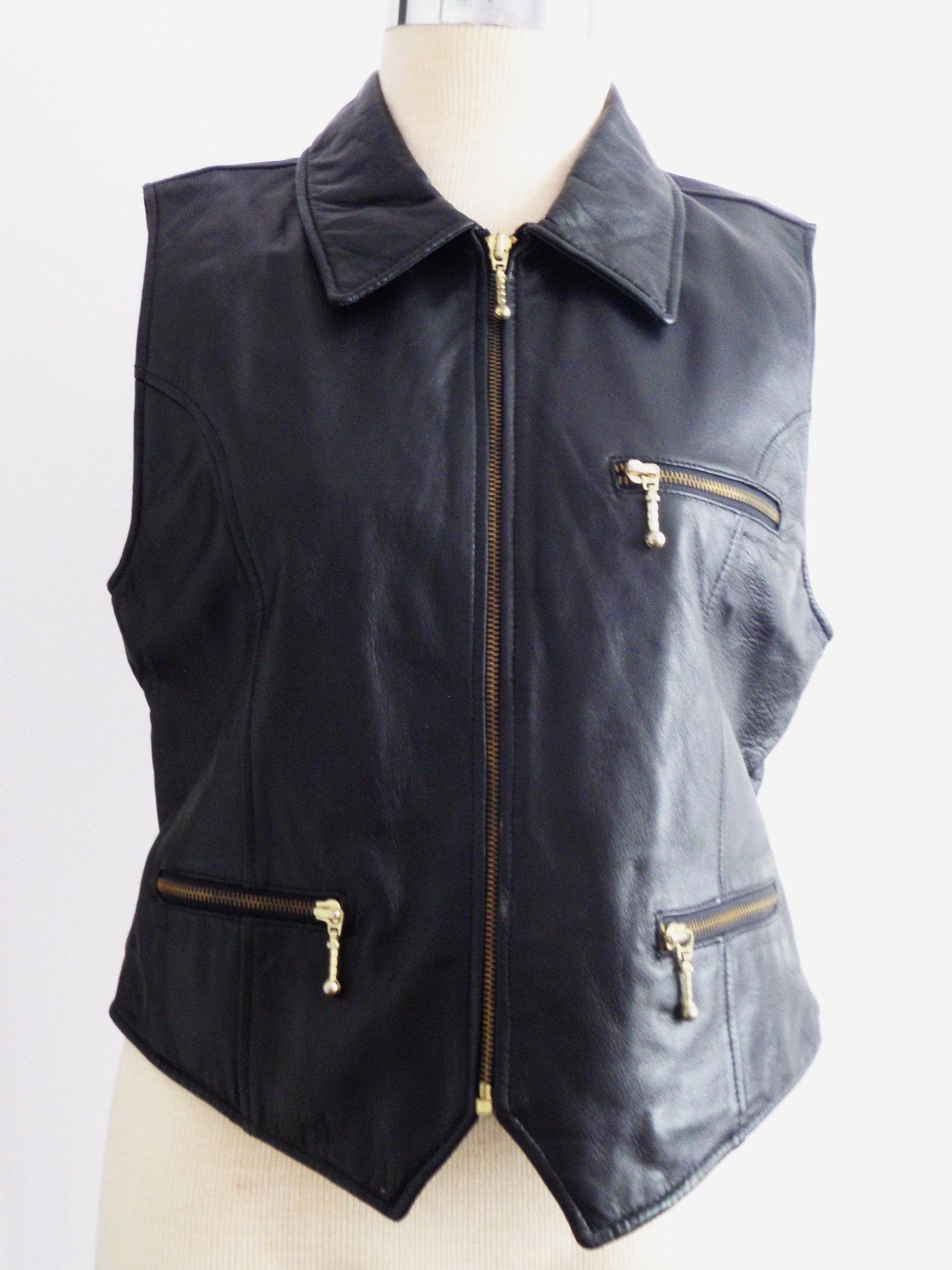 Peter Nygard Ladies Black Velvet Vest Silver Organza With Rhinestones ...