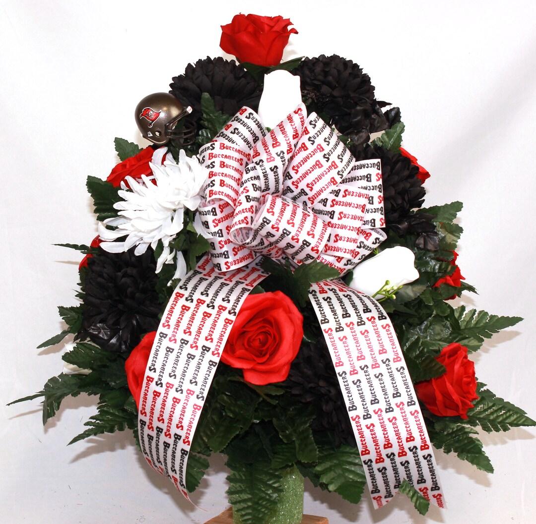 Buccaneers Fan Cemetery Flowers, Cemetery Urn Flowers, Grave ...