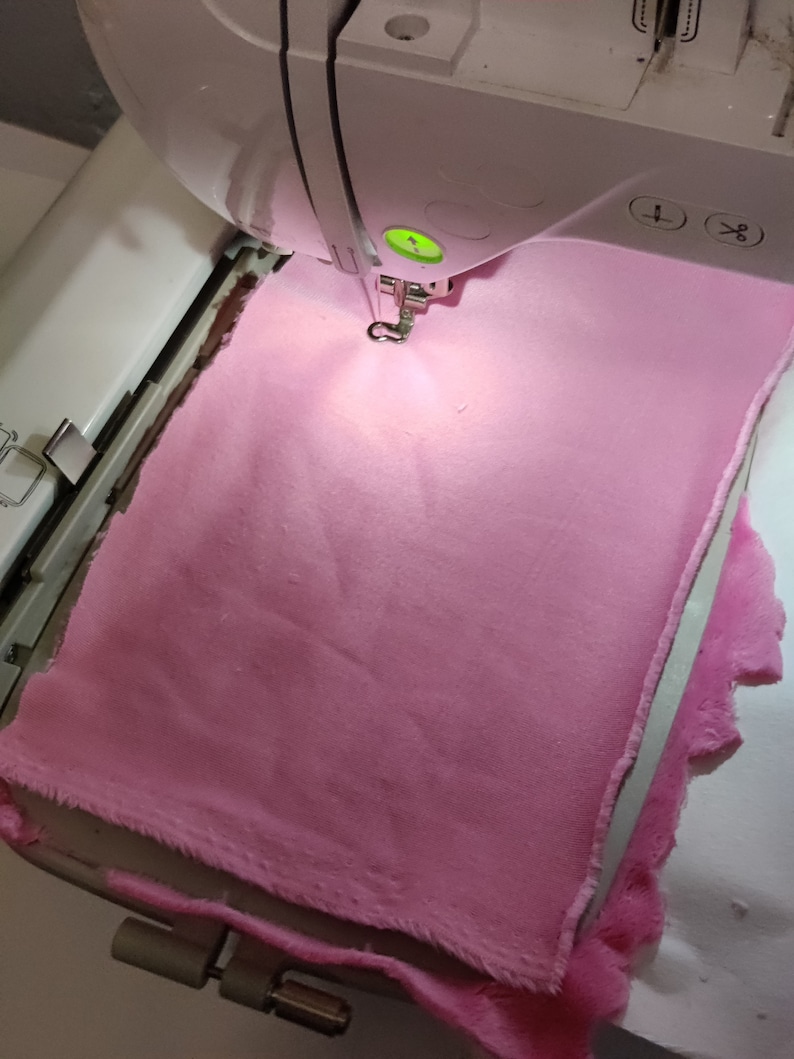 In the Hoop Spider Keychain Plush Pattern 4x4pattern - Etsy