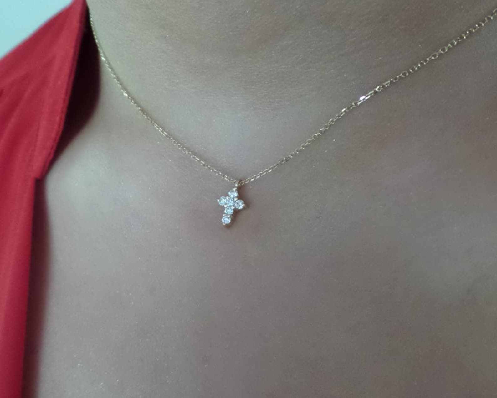 Small Diamond Cross Necklace 0.16ct / 14k Gold Diamond Cross / - Etsy