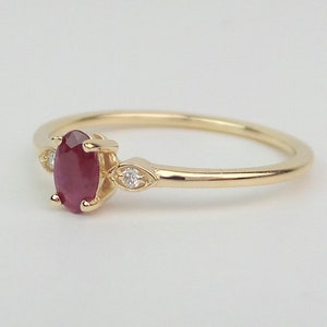 Ruby Ring / Diamond Ruby Ring / 14k Gold Ruby Ring / Oval Ruby Ring ...