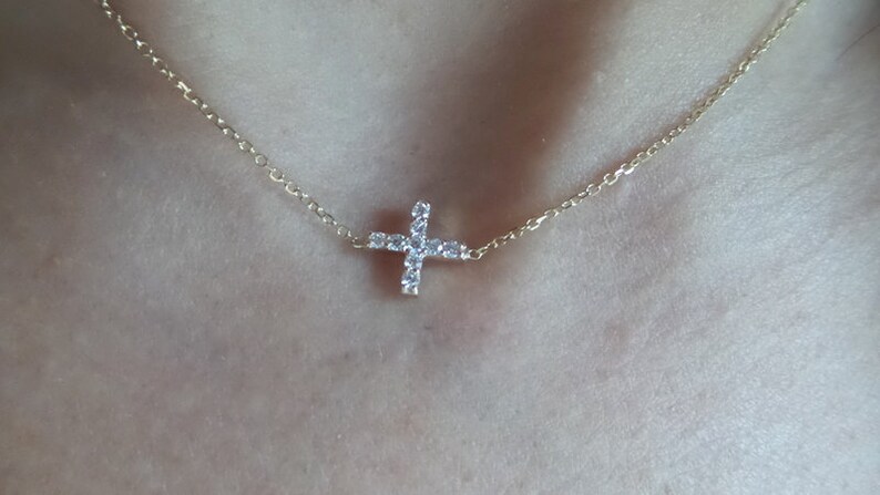 Small Diamond Cross Necklace / 14k Gold Diamond Cross / Small - Etsy