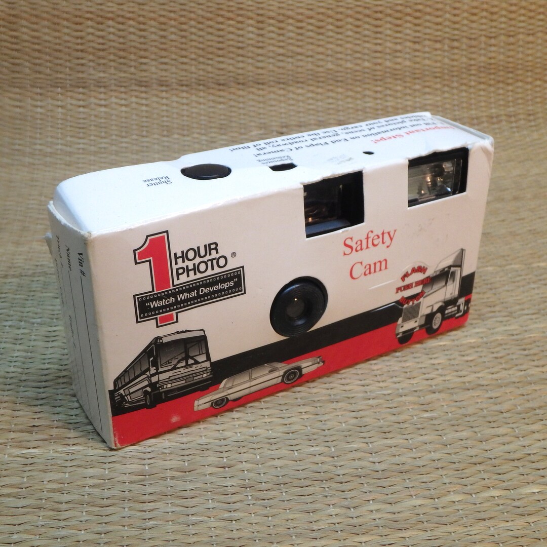 Vintage Single Use Disposable Camera - 1hour Photo Safety Cam - Etsy