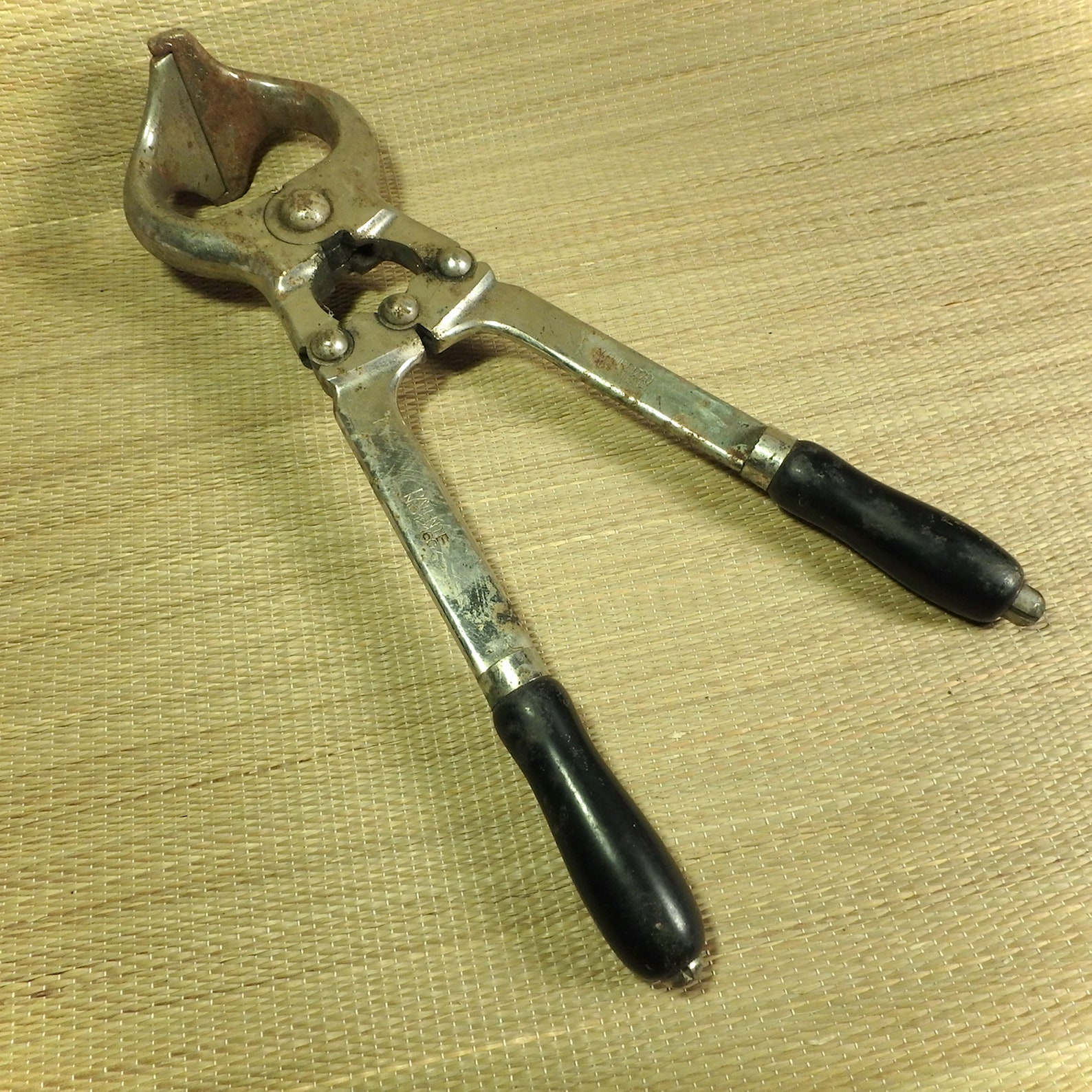 Vintage Bull Castrator - Farm Ranch Tool - Burdizzo - Wood Grips - Etsy