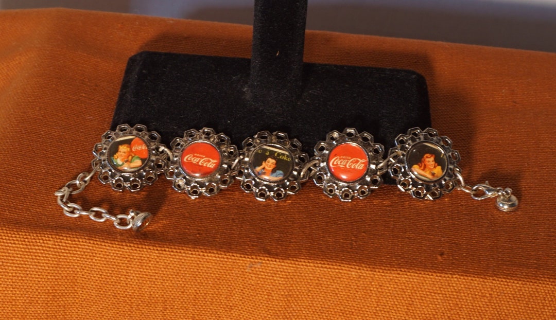 Vintage Coca Cola Collectible Bracelet/anklet With Large Enameled Coca ...